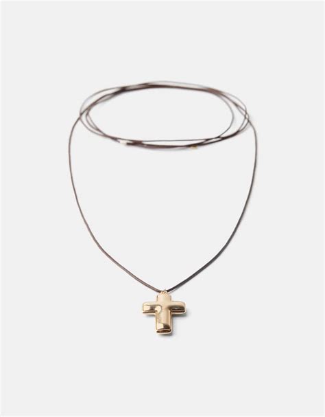 ყელსაბამის სტილის ჩოკერი ჯვრით Bsk Teen Bershka