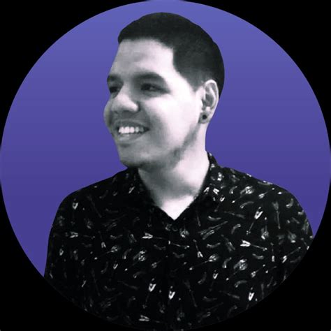 Gonzalo Martínez Gonzáles Diseñador Gráfico Fencri Holding Linkedin