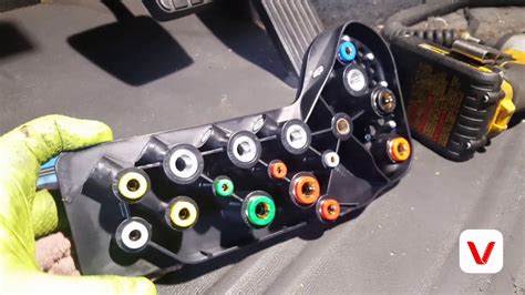 Freightliner Cascadia Air Manifold Replacement Youtube