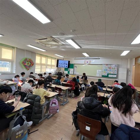 학교출강수업분당도자기정자동도자기분당도자기공방초등학교수업초등학교출강수업도예도자기미술출강단체수업단체단체체험그룹수업원데이클래스도자기클래스도자기수업