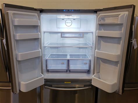 Samsung French Door Fridge Bottom Freezer Model Rf18hfenbsr 70 X 32