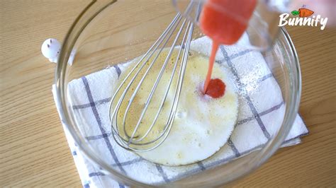 No색소 인공적이지 않고 더 건강한 리얼 딸기 도넛