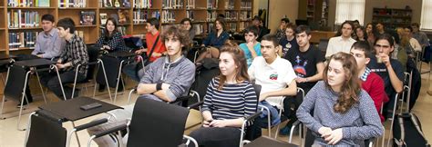 Стипендии в средното образование Американска Фондация за България