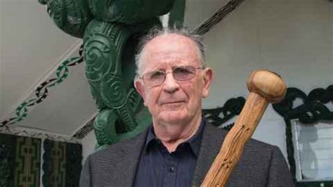 Obituary Sir Vincent O Sullivan 28 September 1937 28 April 2024 The University Of Auckland