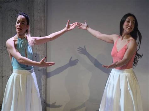 ΑΣΜΑ ΑΣΜΑΤΩΝ Από Μηχανής Θέατρο