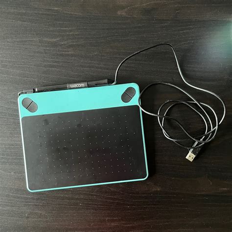 Wacom Intuos Pen Tablet Mobile Phones And Gadgets Tablets Others On