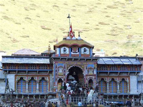 Badrinath Temple Chardham Wallpapers Hd Wallpapres