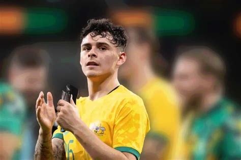 Who Is Alex Robertson The Socceroos Next Great Midfielder