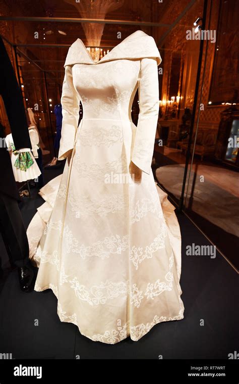 The Wedding Dress Of Princess Eugenie On Display At Windsor Castle