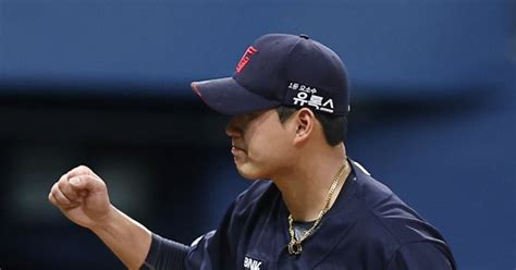 롯데 나균안 ‘6회까지 1실점 호투