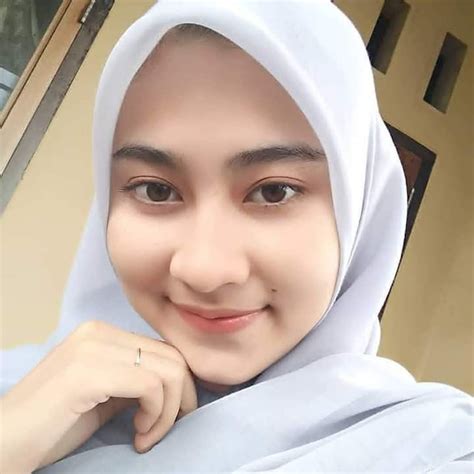 Sexsi Hijab Masturbasi Masturbasi Cewek Korea Toket Montok Smp Fingering Hijab Girlfriend