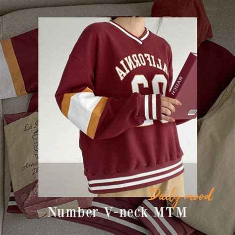 [탄탄쭈리면 블록코어룩] 넘버영문배색v맨투맨티 2color 루즈핏 프린팅 긴팔 스포티 바시티 스타디움 가을 봄 스웨트셔츠 Mtm 에이블리