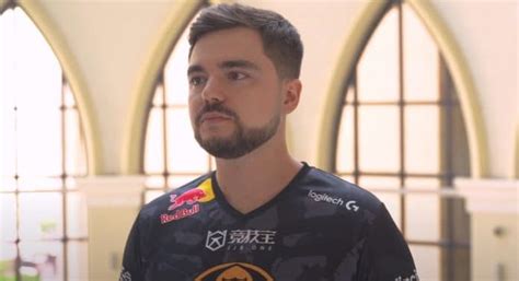 Ence Tähti Nosti Koodariongelman Esiin Saa Paljon Tukea