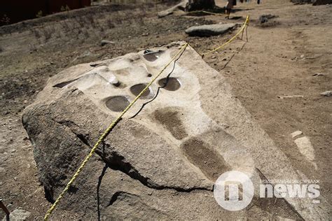 Аглаг бүтээлийн хийдэд аялагчдын хөл тасрахгүй News Mn