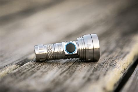 Lumintop Gt Nano Titanium Flashlight Review Zeroair Reviews