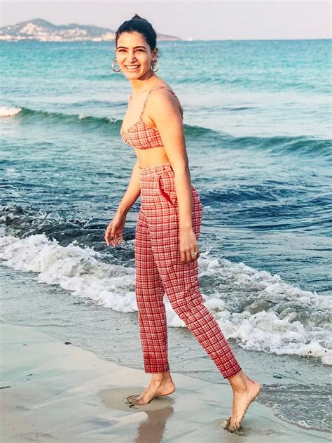 Samantha Ruth Prabhus Gorgeous Beach Looks