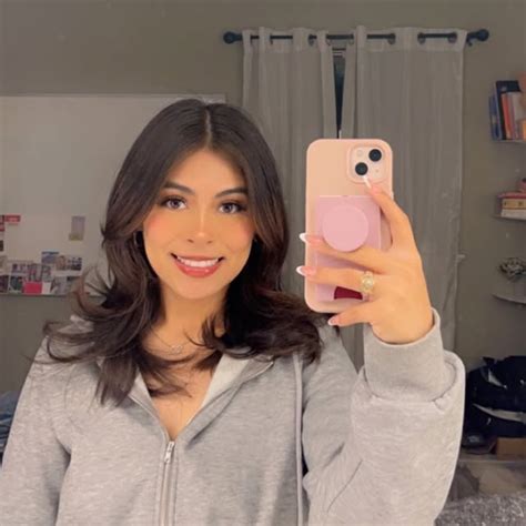 C R I S T A L Cristalcontrerass Threads Say More