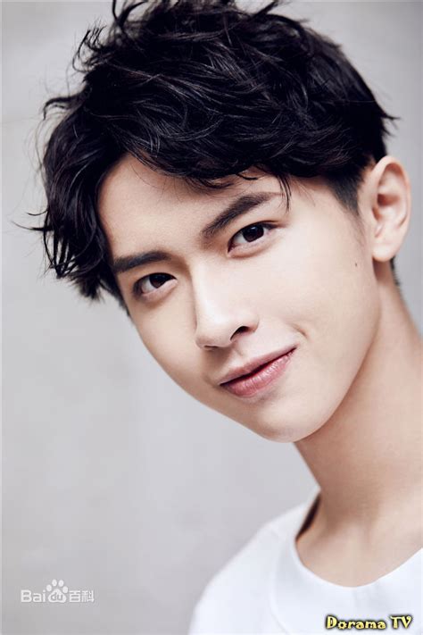 Актер Чжан И Цзе Zhang Yi Jie 张逸杰 список дорам Сортировка по году написания Doramatv