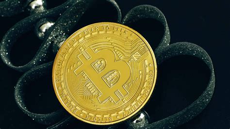 Bitcoin Block Reward Distribution Who Benefits From Mining Bitcoin Mining Academy