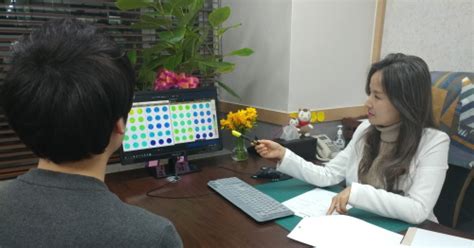 자폐스펙트럼 장애 연령별 증상패턴 알아야