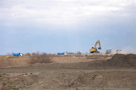 Япончууд шатаасан хог хаягдлынхаа үнсээр цемент хийж байна