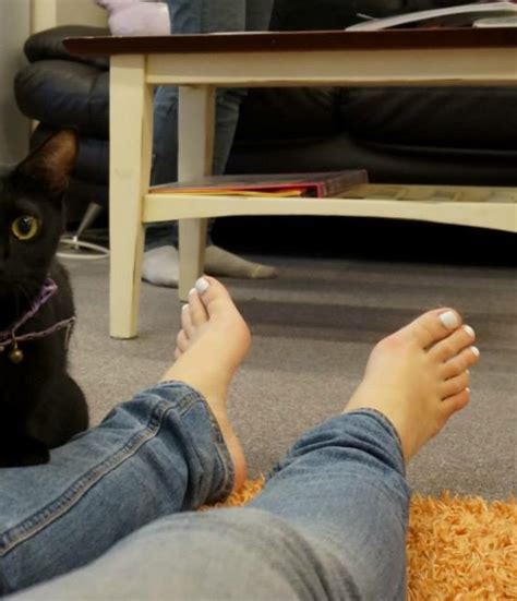 Stephanie Bendixsens Feet