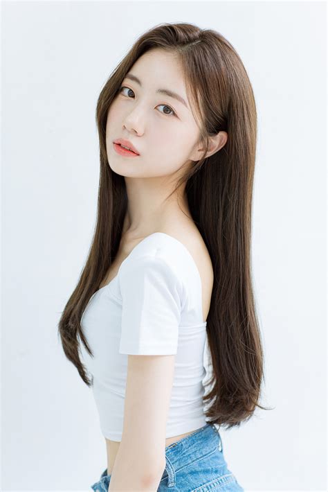 모델 배우 임은지입니다 크몽