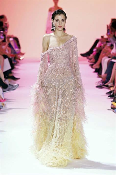 Georges Hobeika Fashion Show Runway Couture Fall Winter 2023 Paris Fashion Week Runway Look