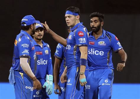 Ipl 2024 Points Table आरसीबी पर जीत से मुंबई इंडियंस को हुआ फायदा