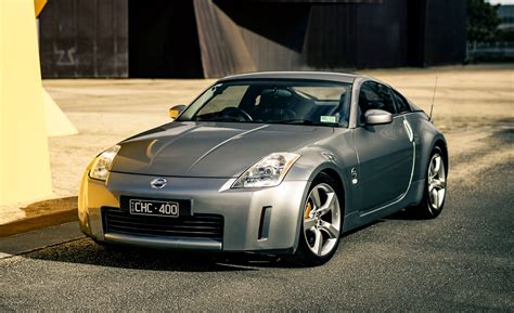 Modern Classic Nissan 350z
