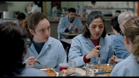 Film Review La Chica Nueva The New Girl Viva Spanish Latin American Film Festival The