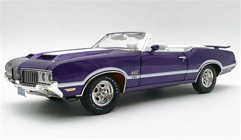 118 Acme 1970 Oldsmobile 442 W30 Convertible Plum Crazy Purple