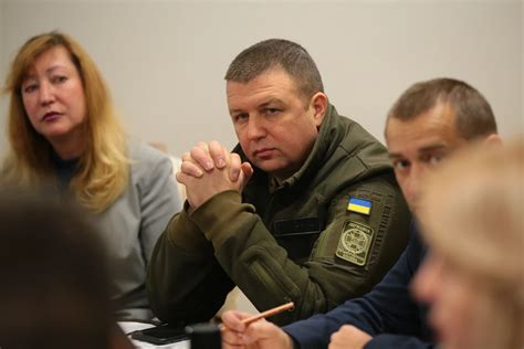 У ККЦ Львівщини надаватимуть фахову юридичну допомогу з питань перетину кордону та відновлення