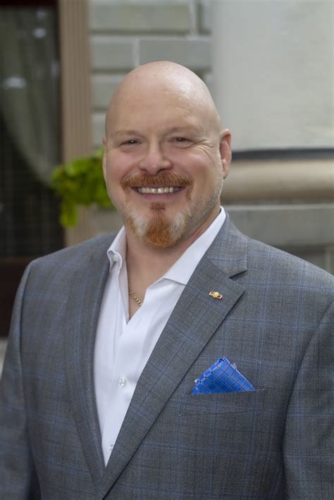 About Robert Schaefer