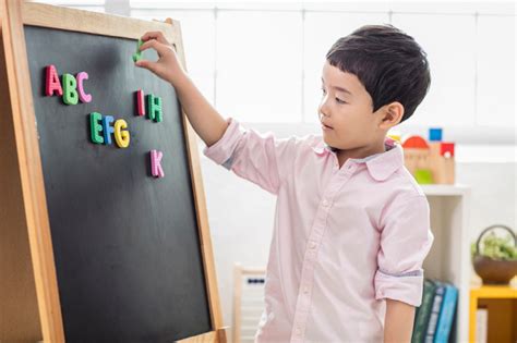 자폐 아동에게 외국어를 가르쳐야 하는 이유 당신의 건강가이드 헬스조선