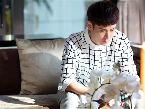 韩栋《爱来的刚好》情人变“兄妹”痴情总裁成亮点