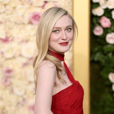 The Best Beauty Moments From The 2025 Golden Globes