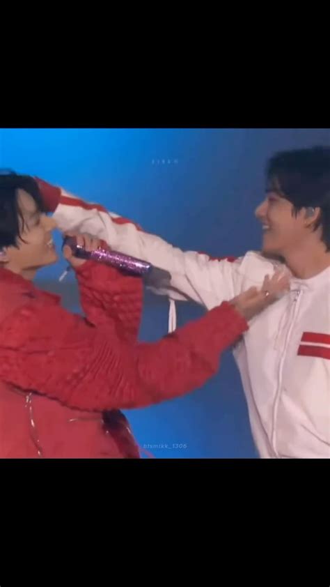 Taetae⁷ Taehyung🧎‍♀️‍ ️🧎‍♂️‍ ️ Taehyung Bts Fyp Keşfet Reels Btsedits Taekook