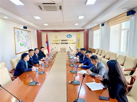 Хятадын Төрийн өмчийн салбар хяналт удирдлагын хорооны гишүүд Монголд
