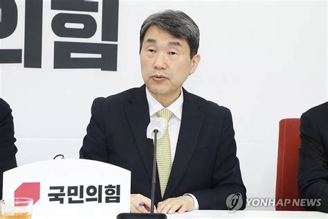 교육부 Ai교과서 정상 추진정치적 상황에 좌우될 문제 아냐 교육부 Ai교과서 정상 추진정치적 상황에 좌우될 문제 아냐