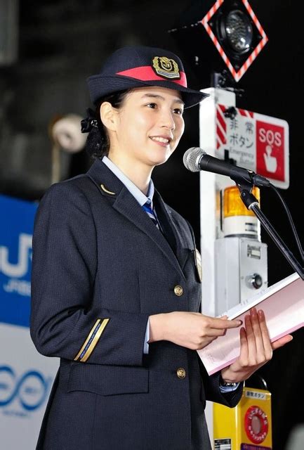 芸能ニュースまとめ 芸能のんさん駅員姿でステージに 飲んだら気をつけて