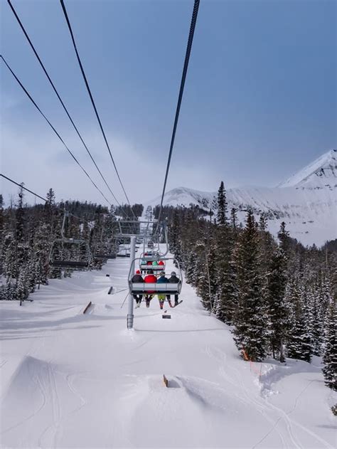 Bozeman Skiing Adventure Guide Field And Stream Lodge Co