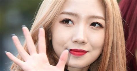 포토 우주소녀 미기 꽉 찬 예쁨~