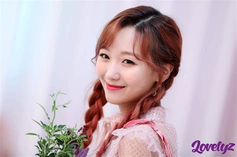 러블리즈 2019시즌그리팅 짝뚜 류수정 고화질