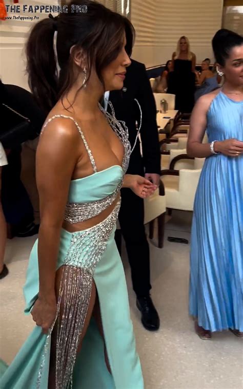 Eva Longoria Exposed Big Boobs In Deep Cleavage Photos The Fappening