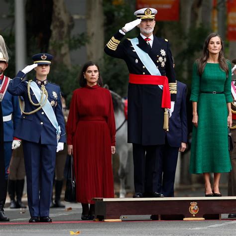 Así Ha Sido El Besamanos De Los Reyes Y La Princesa Leonor En El