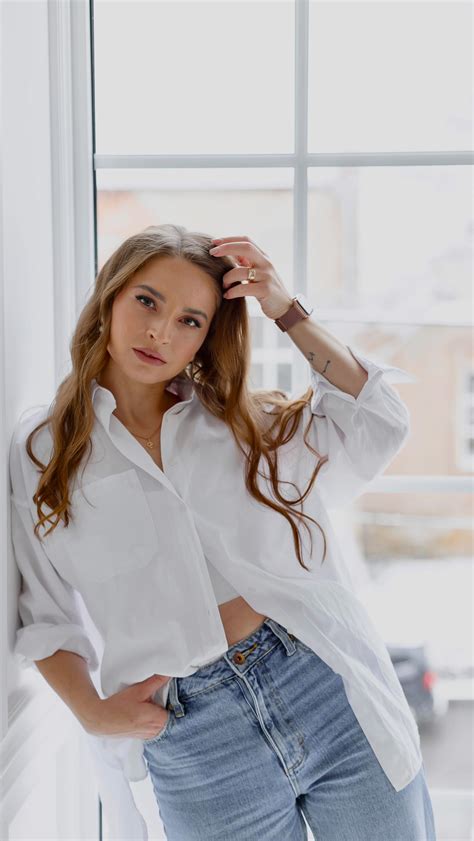 Юлія Світла ️ІНФОБІЗНЕС ️ОНЛАЙН ПРОФЕСІЇ ️НАСТАВНИК Я є менеджером з підбору онлайн професій