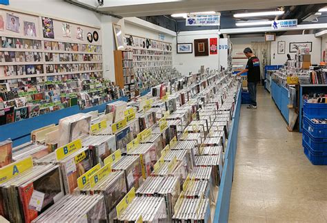 二手cd、dvd、黑膠唱片買賣、回收別擔心，啟元唱片幫你處理，環保回收救地球！ 豬油拌飯 豬油先生與拌飯小姐