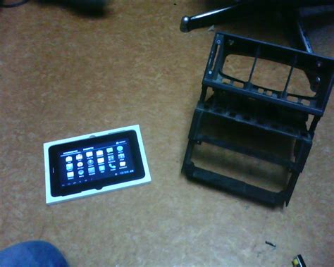 ПЛАНШЕТ В ПАНЕЛЬ… — Audi 80 B4 2 6 л 1994 года аксессуары Drive2