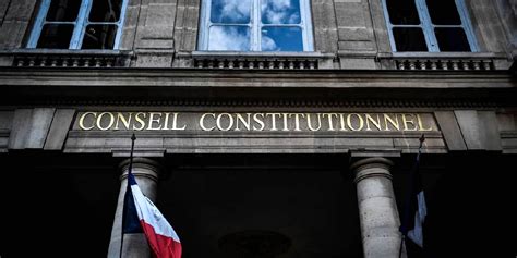 Найвищий суд Франції забракував третину суперечливого закону про міграцію Європейська правда